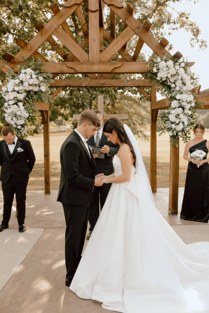 Home - The Venue at Stonebrook Meadows in Bauxite, AR